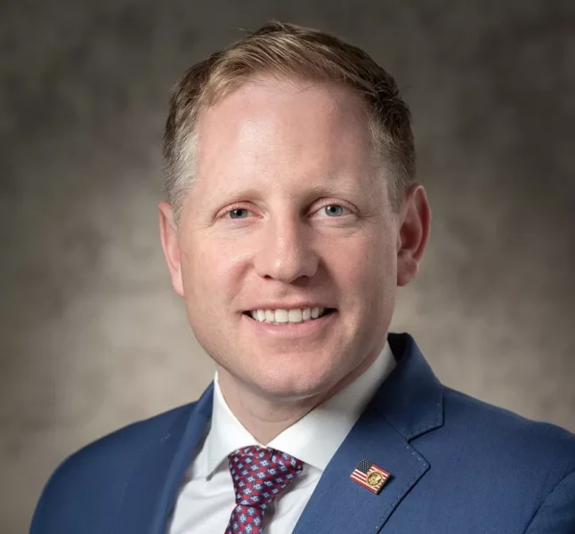 Senator puts hold on Trump’s nominee for CISA director, citing telco ...